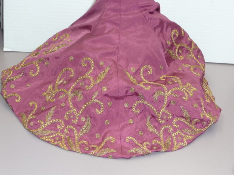 Integrity, Purple Rose Isha - Gigis Dolls