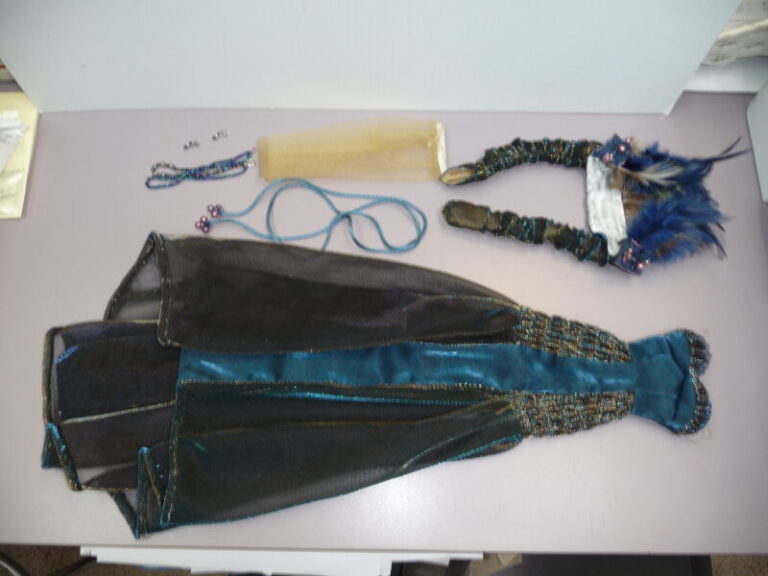 Tonner Evangeline Ghastly Blue Moon Ensemble - Gigis Dolls