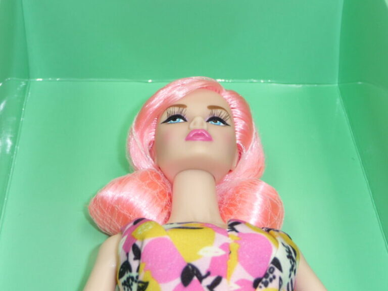Integrity Poppy Parker Pink Lemonade - Gigis Dolls