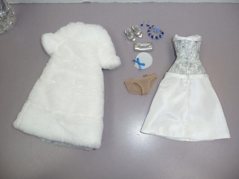 Integrity, Festive Lights Constance Outfit - Gigis Dolls